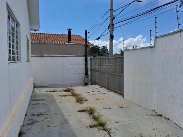 Casa para venda em Jardim Nova Época de 216.00m² com 2 Quartos, 1 Suite e 3 Garagens