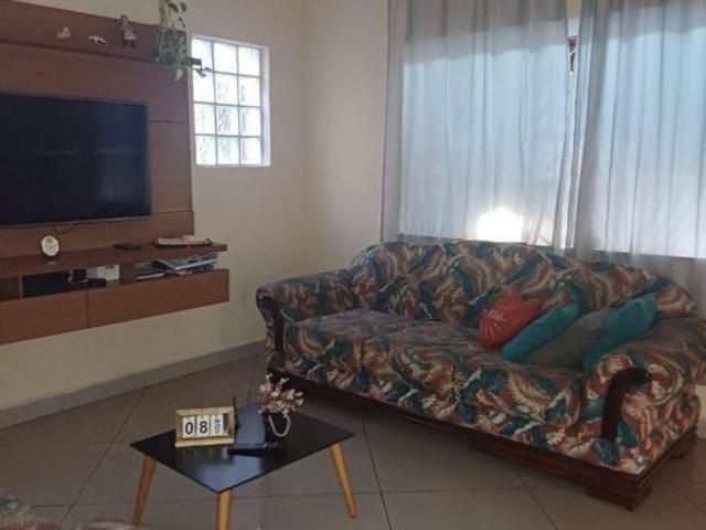 Casa para venda em Jardim Nova Indaiá de 170.00m² com 4 Quartos, 2 Suites e 3 Garagens