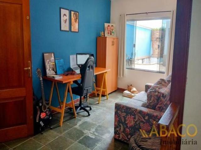 Casa para venda em Jardim Nova São Carlos de 162.00m² com 2 Quartos, 1 Suite e 2 Garagens