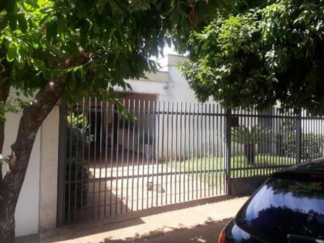 Casa para venda em Jardim Nova Yorque de 166.00m² com 3 Quartos, 1 Suite e 2 Garagens
