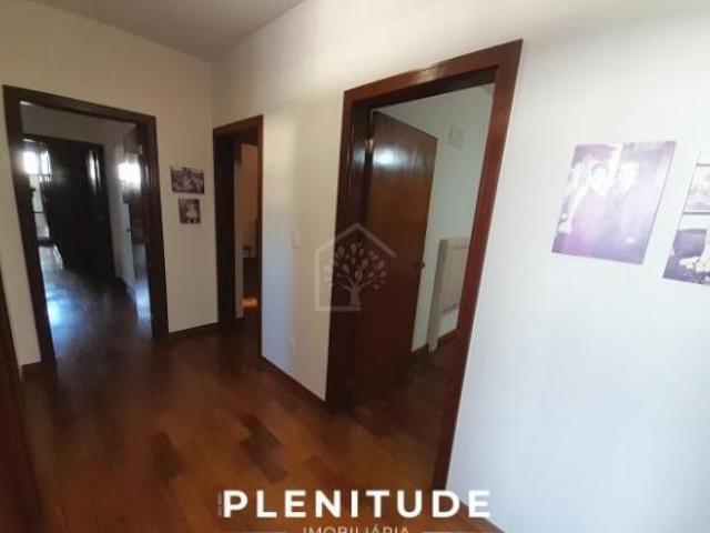 Casa para venda em Jardim Nova Yorque de 568.00m² com 5 Quartos, 4 Suites e 4 Garagens