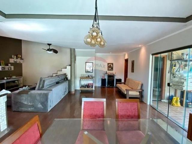 Casa para venda em Jardim Ouro Branco de 207.00m² com 2 Quartos, 2 Suites e 7 Garagens