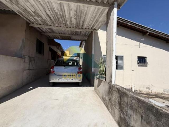Casa para venda em Jardim Ouro Verde de 275.00m² com 4 Quartos e 5 Garagens