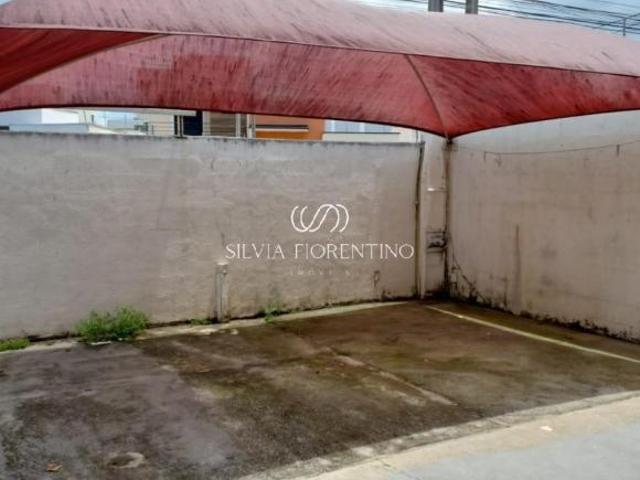Casa para venda em Jardim Oásis de 290.09m² com 3 Quartos, 2 Suites e 4 Garagens