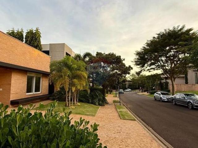 Casa para venda em Jardim Olhos D´água I de 277.00m² com 4 Quartos, 4 Suites e 4 Garagens
