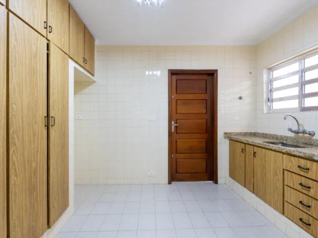 Casa para venda em Jardim Olympia com 3 quartos, sendo 1 suíte, 134m²