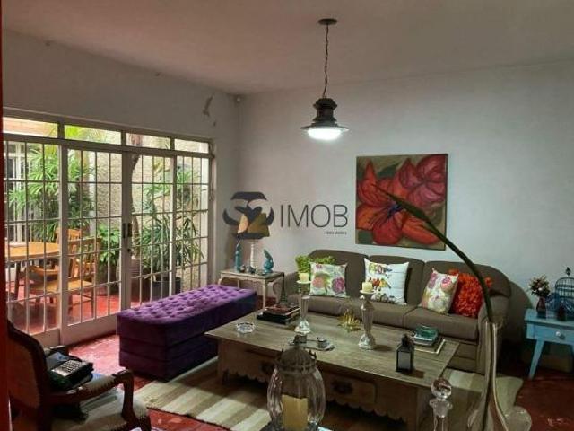 Casa para venda em Jardim Áurea de 287.00m² com 5 Quartos e 3 Garagens