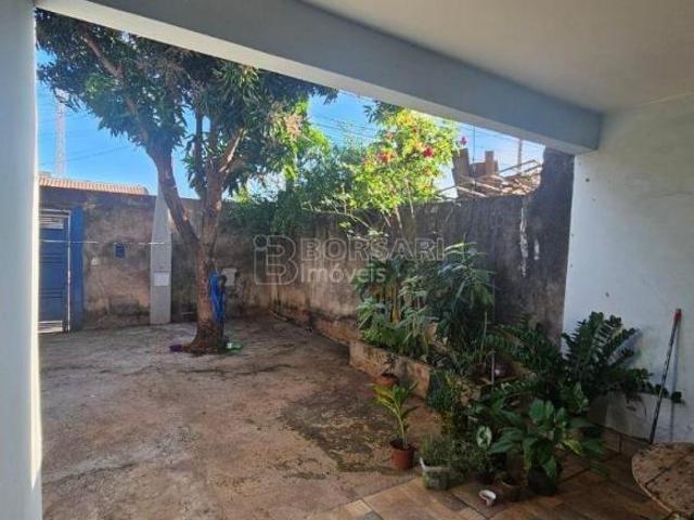Casa para venda em Jardim Adalberto Frederico De Oliveira Roxo I de 107.00m² com 2 Quartos e 2 Garag