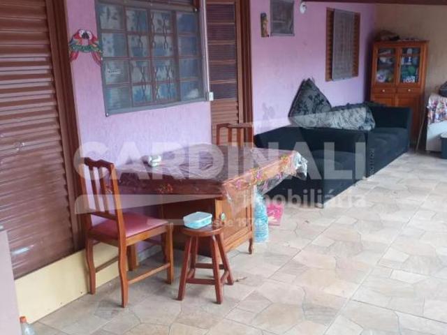 Casa para venda em Jardim Adalberto Frederico De Oliveira Roxo I de 40.00m² com 1 Quarto e 2 Garagen