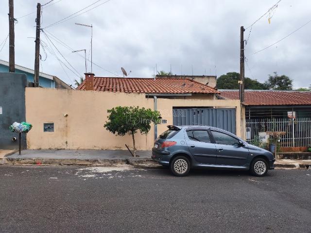 Casa para venda em Jardim Adalberto Frederico De Oliveira Roxo I em Araraquara São Paulo de 102.00m² com 3 Quartos e 2 Garagens