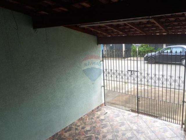 Casa para venda em Jardim Águas Claras de 67.00m² com 2 Quartos e 7 Garagens