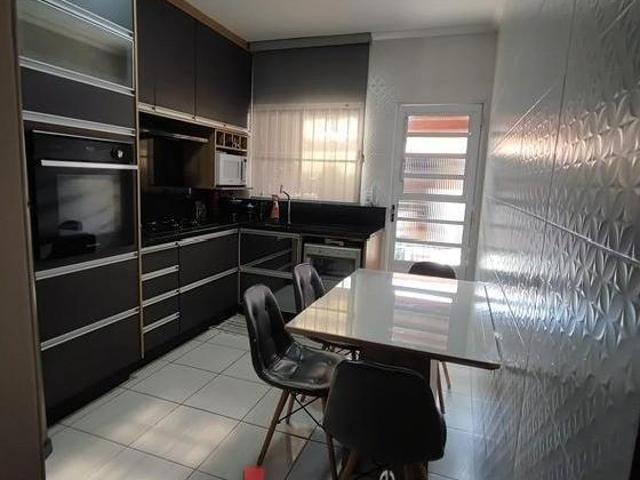 Casa para venda em Jardim Águas Claras de 66.70m² com 2 Quartos e 1 Garagem