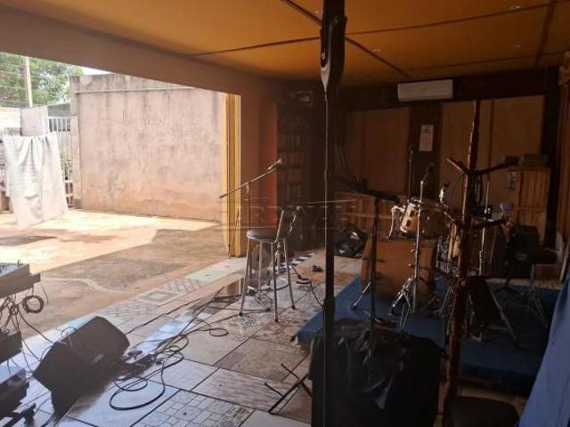Casa para venda em Jardim Águas Do Paiol de 205.00m² com 1 Quarto e 3 Garagens