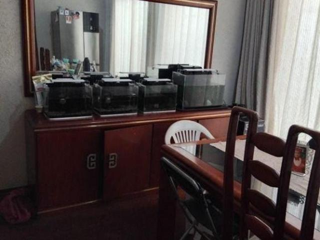 Casa para venda em Jardim Alfa de 181.00m² com 3 Quartos, 1 Suite e 3 Garagens