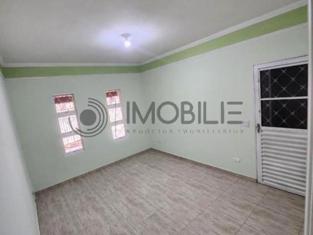 Casa para venda em Jardim Alice de 100.00m² com 2 Quartos e 1 Garagem