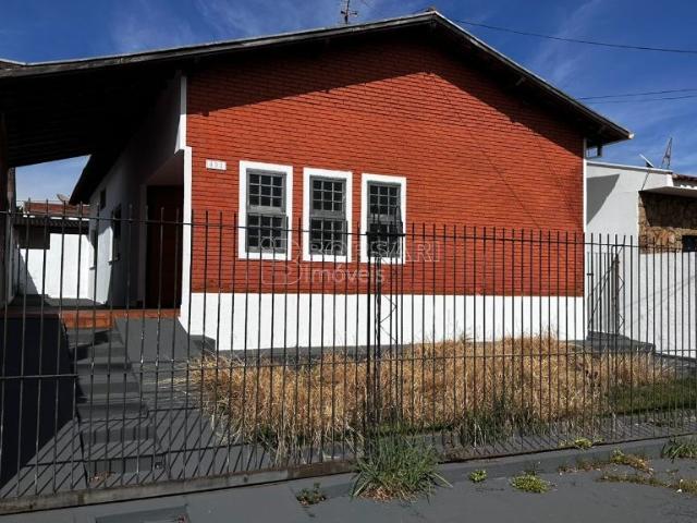 Casa para venda em Jardim Almeida em Araraquara São Paulo de 137.00m² com 3 Quartos, 1 Suíte e 1 Garagem