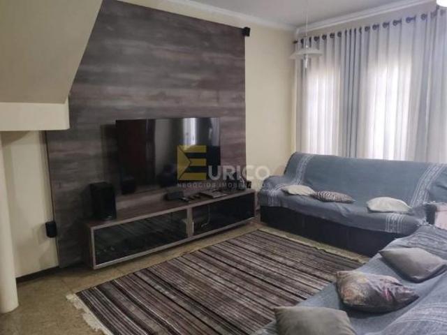 Casa para venda em Jardim Alto da Boa Vista de 350.00m² com 3 Quartos, 3 Suites e 8 Garagens