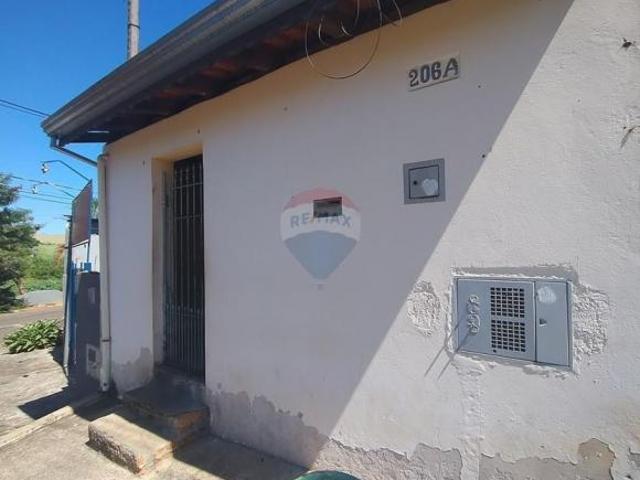 Casa para venda em Jardim Amanda I de 100.00m² com 2 Quartos e 2 Garagens
