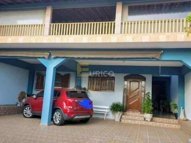 Casa para venda em Jardim Amanda I de 294.40m² com 4 Quartos, 2 Suites e 6 Garagens