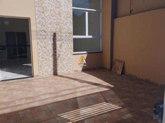 Casa para venda em Jardim Amanda I de 72.00m² com 2 Quartos e 1 Suite