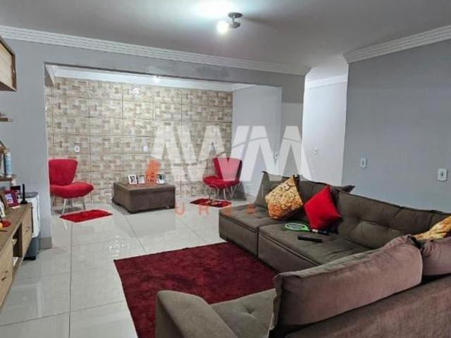 Casa para venda em Jardim América, Goiânia