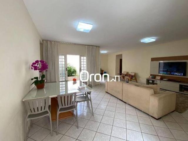 Casa para venda em Jardim América, Goiânia