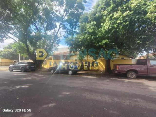 Casa para venda em Jd America de 191.00m² com 3 Quartos e 2 Garagens