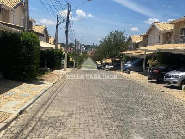 Casa para venda em Jardim Americano de 112.00m² com 3 Quartos, 1 Suite e 2 Garagens
