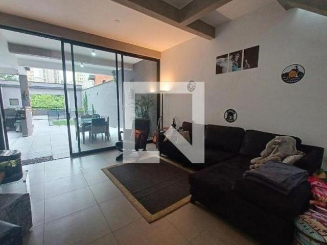 Casa para venda em Jardim Ampliação de 267.00m² com 3 Quartos, 3 Suites e 2 Garagens