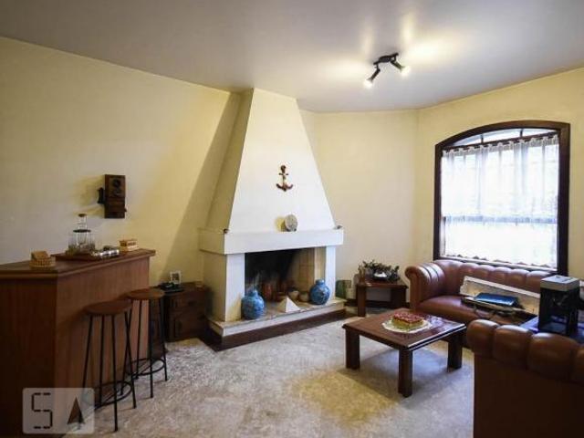 Casa para venda em Jardim Ampliação de 300.00m² com 3 Quartos, 1 Suite e 4 Garagens