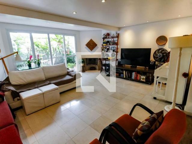 Casa para venda em Jardim Ampliação em São Paulo São Paulo de 230.00m² com 4 Quartos, 4 Suítes e 3 Garagens