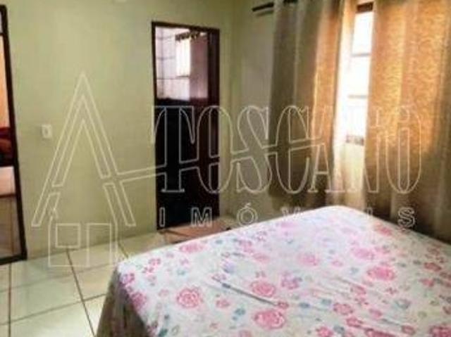 Casa para venda em Jardim Ana Adelaide de 182.00m² com 3 Quartos, 1 Suite e 2 Garagens