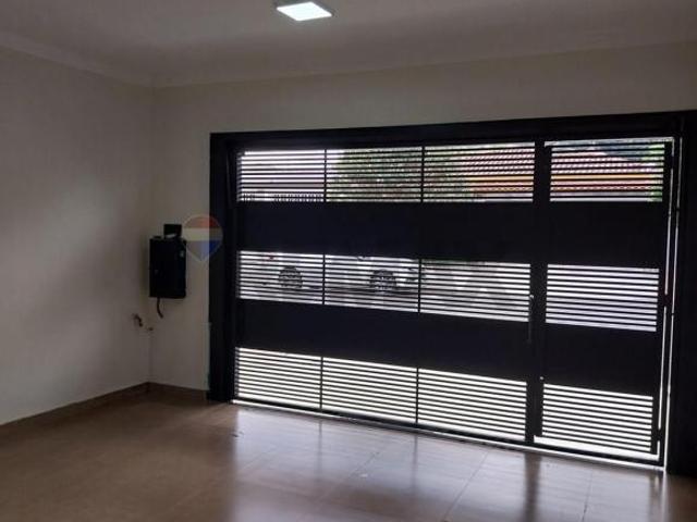 Casa para venda em Jardim Anhangüera de 111.00m² com 3 Quartos, 1 Suite e 2 Garagens