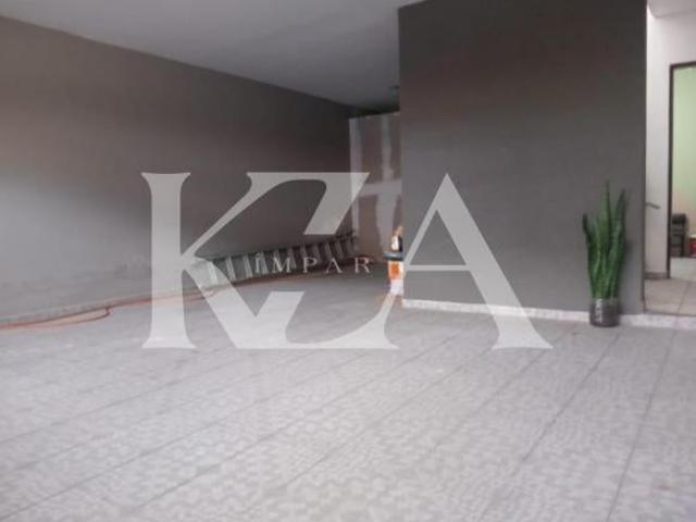 Casa para venda em Jardim Arco Íris de 156.48m² com 3 Quartos, 1 Suite e 3 Garagens