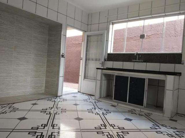 Casa para venda em Jardim Archila de 360.00m² com 3 Quartos, 1 Suite e 3 Garagens