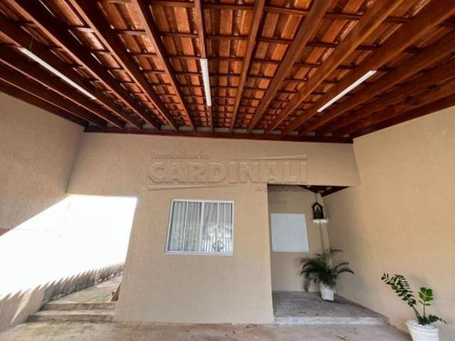 Casa para venda em Jardim Araucária de 44.00m² com 2 Quartos e 2 Garagens