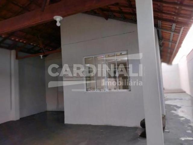 Casa para venda em Jardim Araucária de 75.00m² com 2 Quartos e 2 Garagens