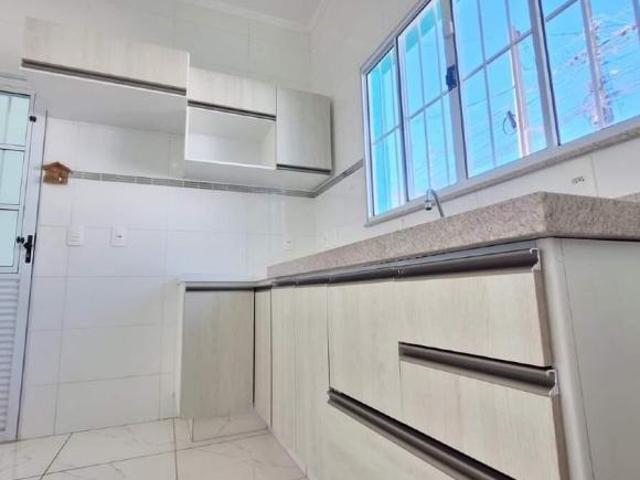 Casa para venda em Jardim Araucária de 130.00m² com 2 Quartos e 2 Garagens