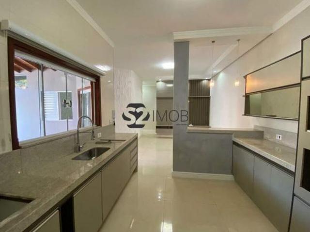 Casa para venda em Jardim Araucária de 150.00m² com 2 Quartos, 1 Suite e 2 Garagens