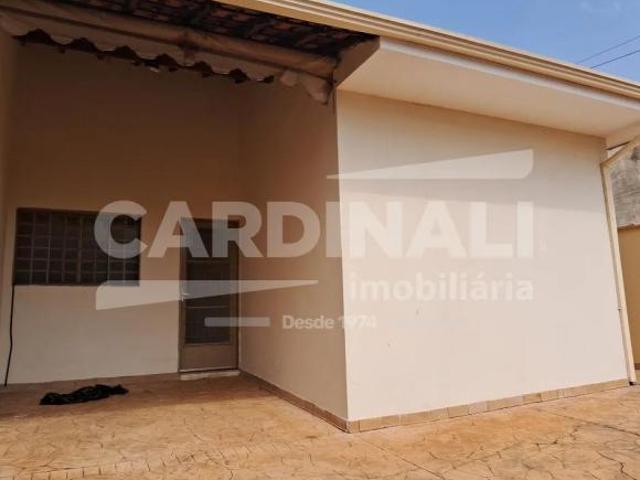 Casa para venda em Jardim Ártico de 95.00m² com 3 Quartos, 1 Suite e 3 Garagens