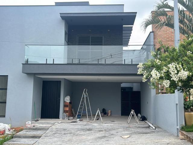 Casa para venda em Jardim Astro em Sorocaba São Paulo de 212.00m² com 3 Quartos, 1 Suíte e 4 Garagens