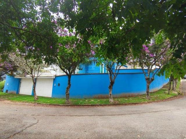 Casa para venda em Jardim Bandeirantes de 400.00m² com 3 Quartos, 3 Suites e 6 Garagens