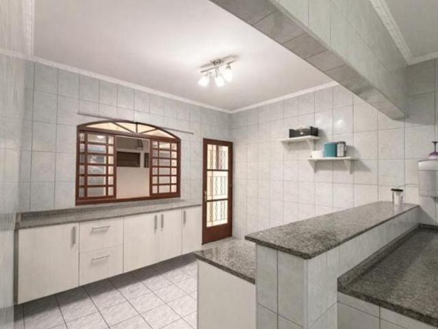 Casa para venda em Jardim Batagin de 170.00m² com 3 Quartos, 1 Suite e 2 Garagens