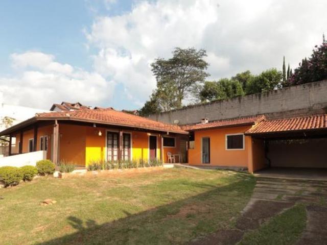 Casa para venda em Jardim Belizário de 200.00m² com 3 Quartos, 1 Suite e 6 Garagens