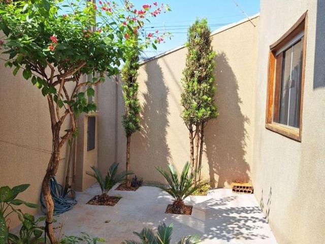 Casa para venda em Jardim Bianco de 156.00m² com 3 Quartos, 2 Suites e 2 Garagens