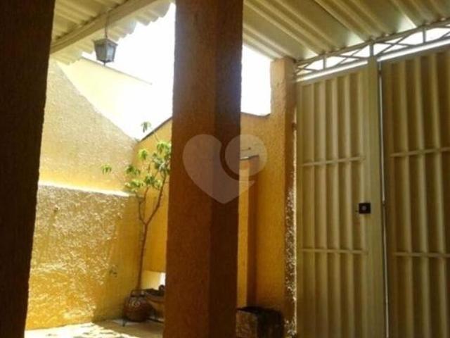 Casa para venda em Jardim Bizarro de 94.00m² com 2 Quartos e 1 Garagem