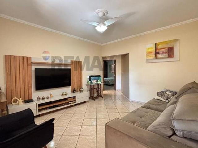 Casa para venda em Jardim Boa Vista de 200.00m² com 2 Quartos e 2 Garagens