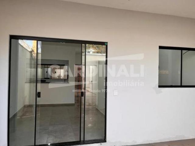 Casa para venda em Jardim Boa Vista Iii de 155.00m² com 2 Quartos, 1 Suite e 3 Garagens