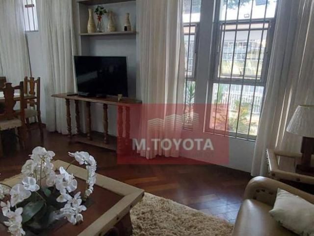 Casa para venda em Jardim Bom Clima de 196.00m² com 3 Quartos, 1 Suite e 2 Garagens