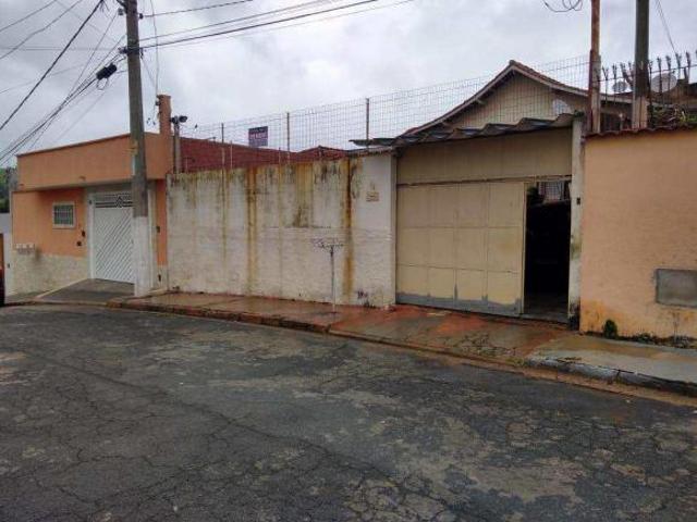 Casa para venda em Jardim Bom Jesus de 250.00m² com 3 Quartos, 1 Suite e 2 Garagens